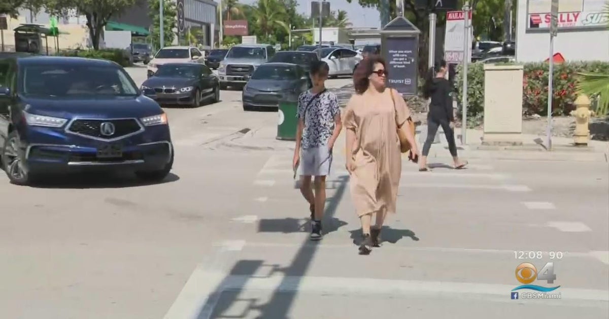 Florida ranked second deadliest in nation for pedestrian deaths, study ...