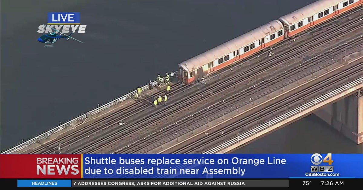 Orange Line MBTA train stopped on bridge over Mystic River - CBS Boston