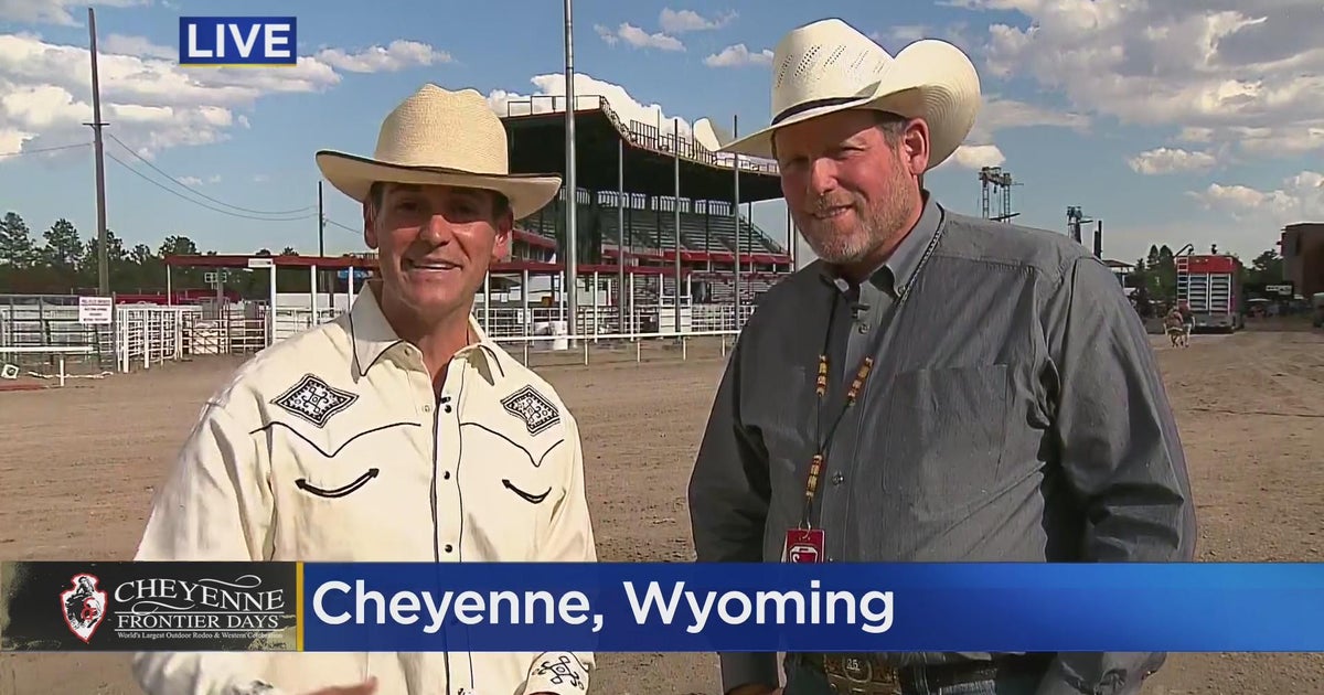 Bull riding takes center stage at Cheyenne Frontier Days - CBS Colorado