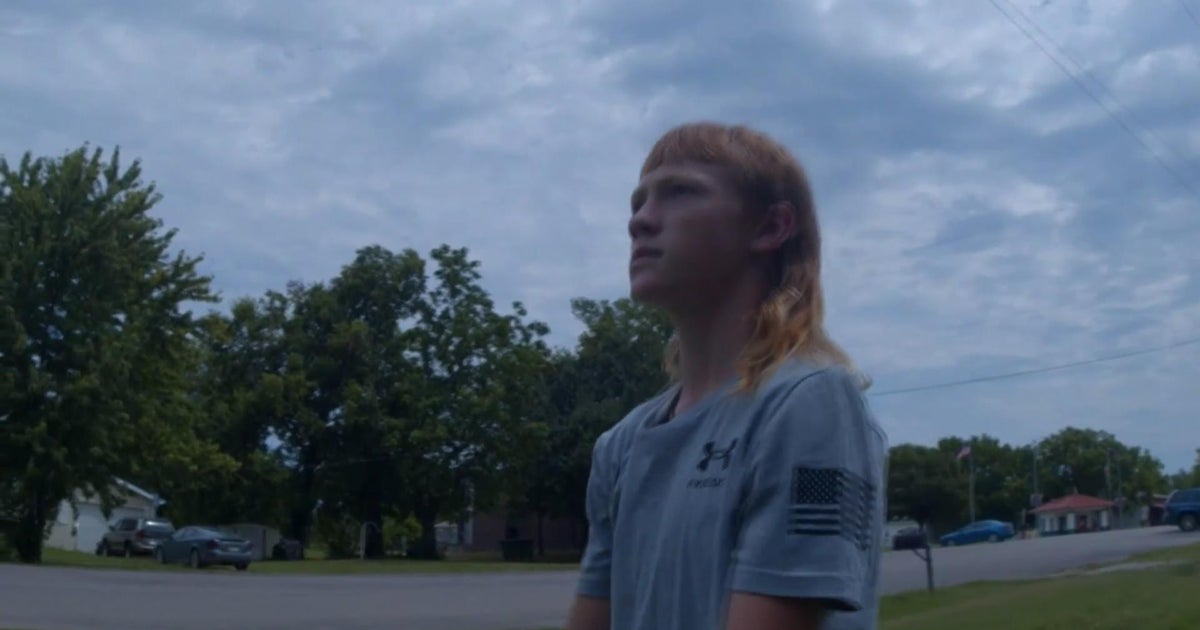 14-year-old Kansas boy competes for world's best mullet - CBS Chicago