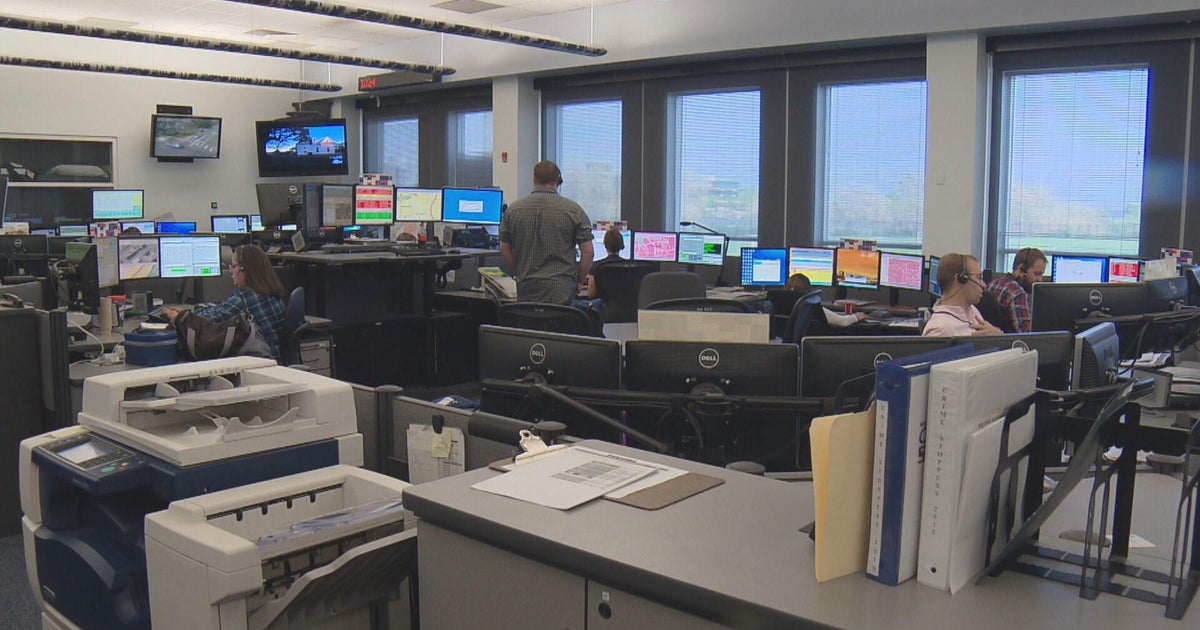 Ma Kaing's murder highlights Denver 911 problems; 911 callers on hold ...