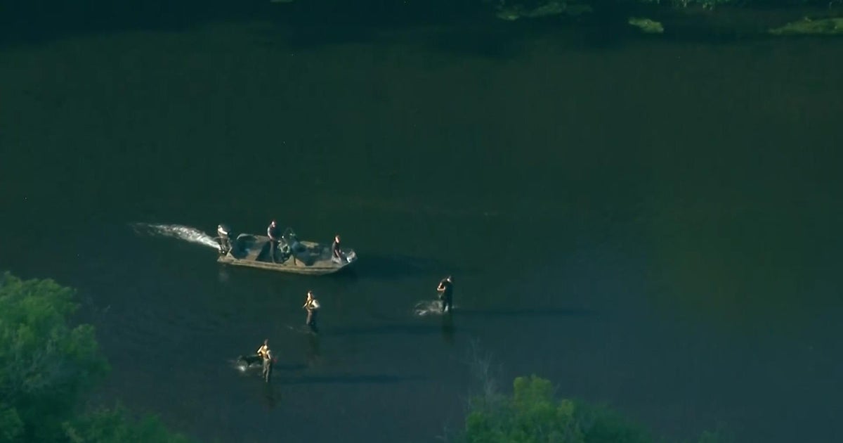 Apple River tubing closed Sunday as investigation into fatal stabbing ... Apple River tubing closed Sunday as investigation into fatal stabbing ...