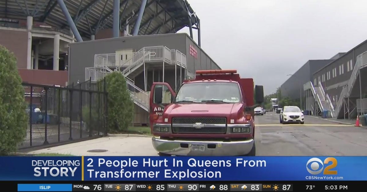 Two hurt in Queens transformer explosion - CBS New York