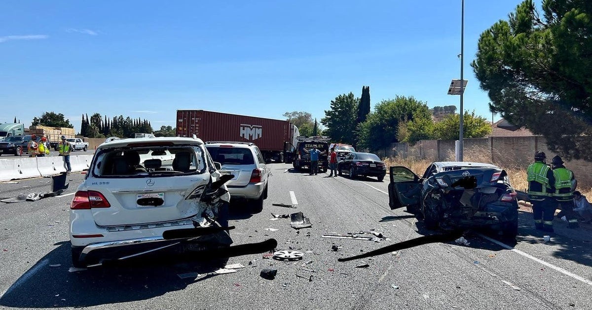 Big rig, multiple vehicles crash on Interstate 80 in Fairfield; 7 hurt ...