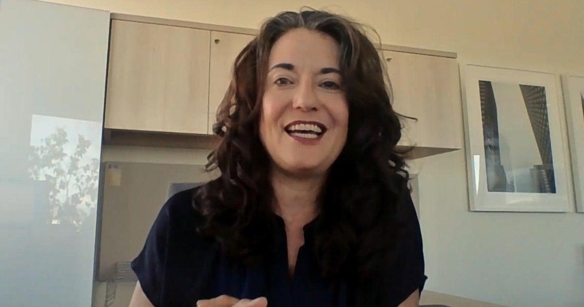 Kelly Brough files paperwork to run for Denver mayor - CBS Colorado