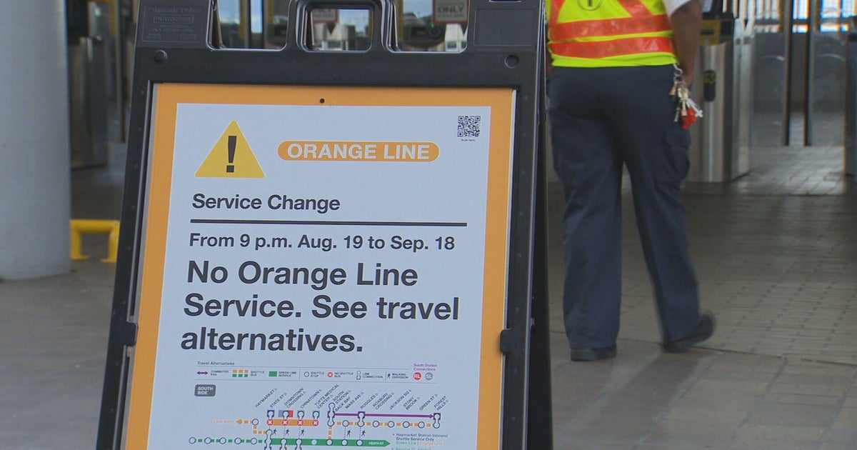 Commuters are planning their routes as Orange Line prepares to shut ...