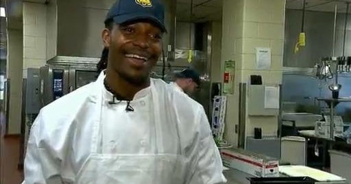 UNC linebacker David Hoage pursues culinary passion while performing on ...
