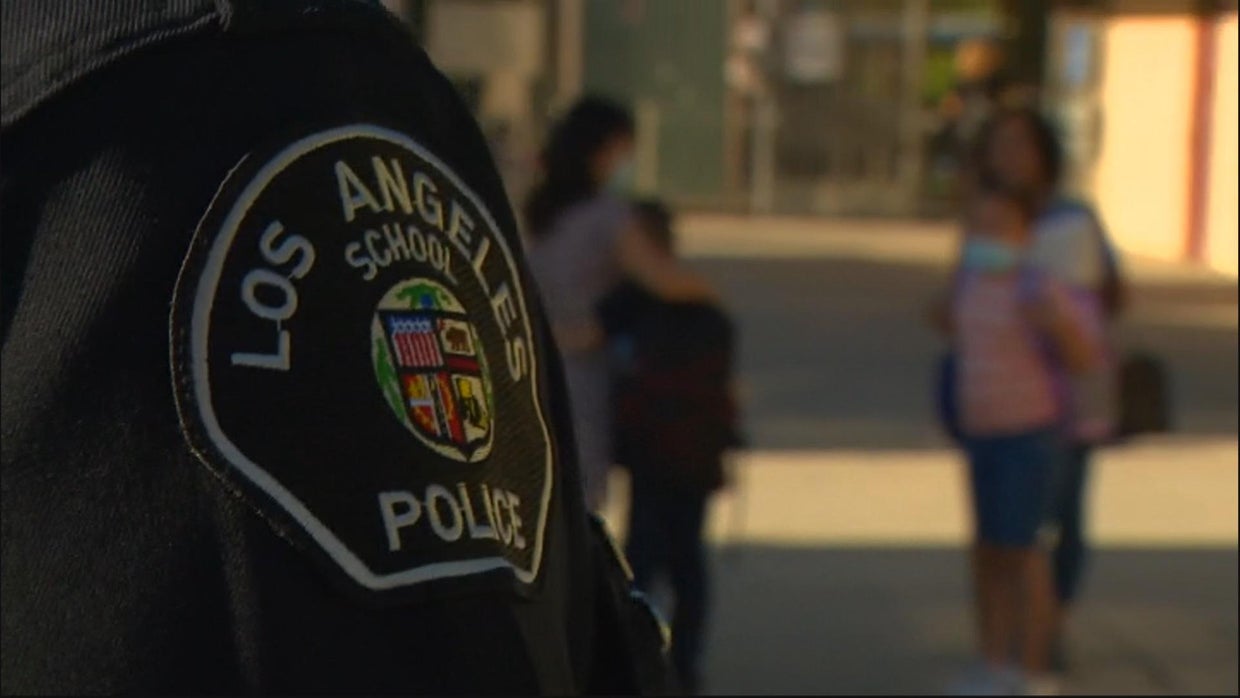 How staffing cuts for school police affected safety in LAUSD - CBS Los ...