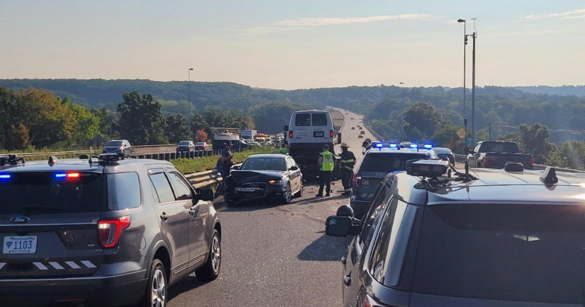 2 crashes snarl traffic in both directions on 290 in Worcester - CBS Boston