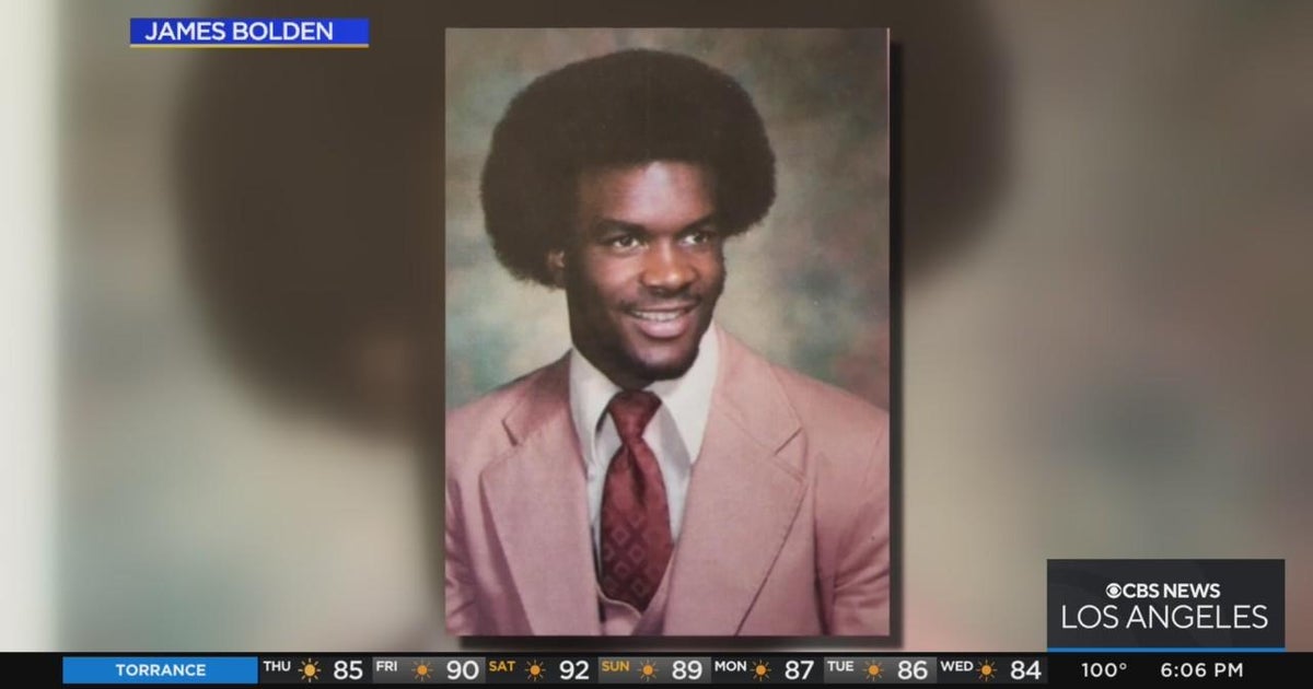 Rally held in Los Angeles for Robert Lyles, former NFL linebacker in ...