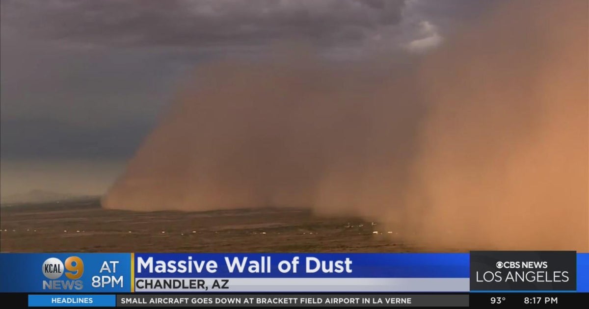 6,000 foot high wall of dust passes through Chandler, Arizona - CBS Los ...