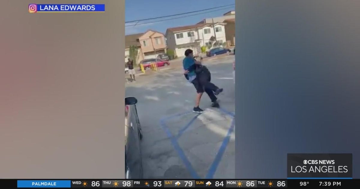 Lapd Officers Under Question After Video Of Rough Arrest Goes Viral