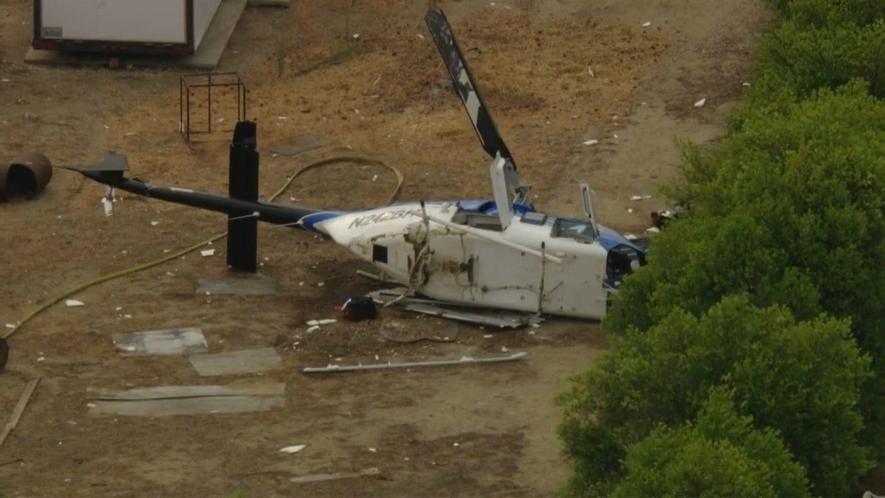 Stories About Helicopter Crash - CBS News