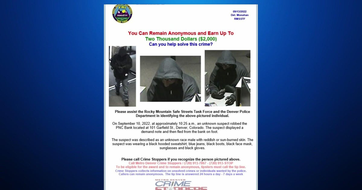 Denver police search for suspected bank robber - CBS Colorado