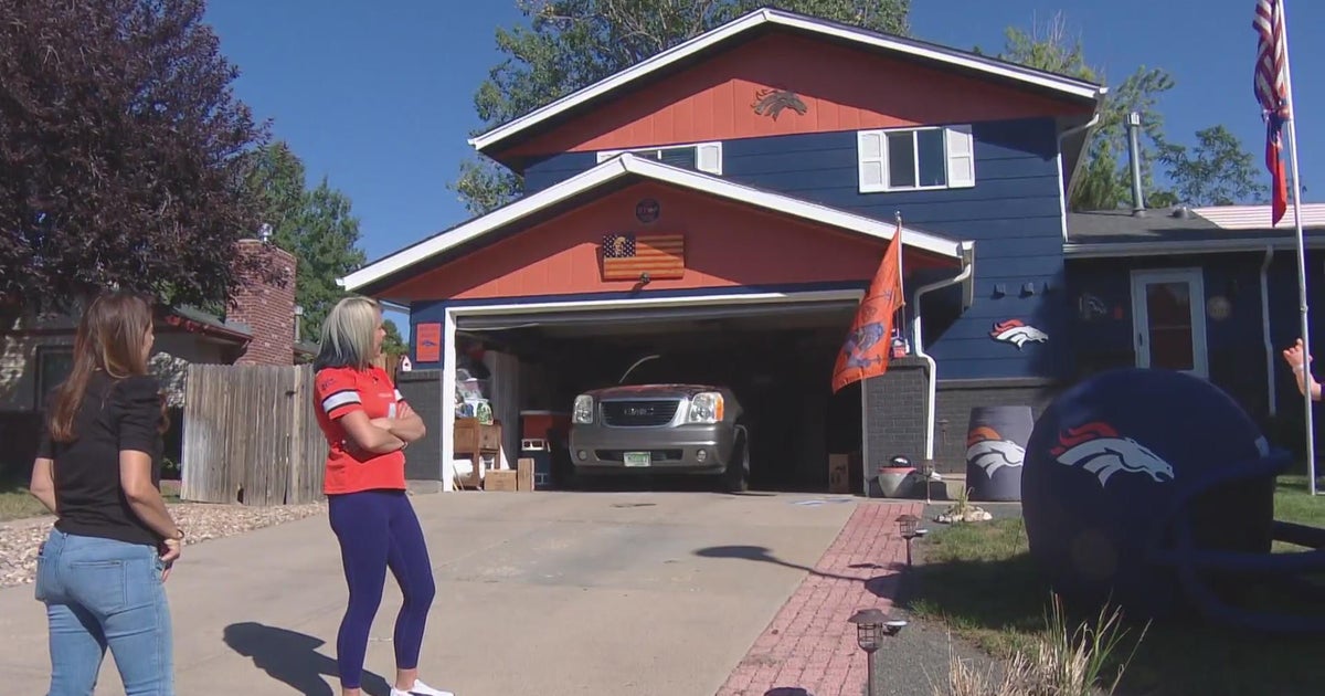 Take a look inside the orange & blue Windsor home of Broncos superfan 'Crush' - CBS Colorado