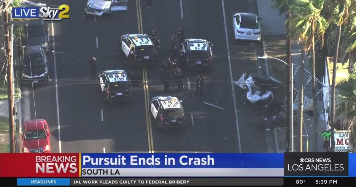 South LA pursuit ends in crash - CBS Los Angeles