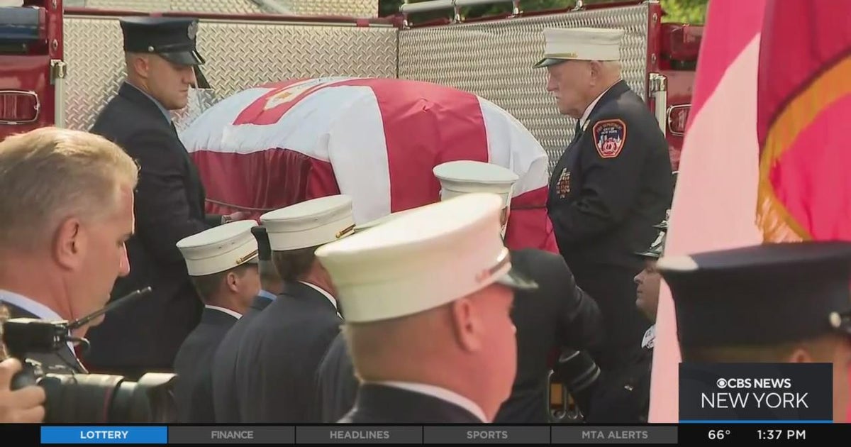 FDNY death toll from 9/11-related illness surpasses 300 - CBS New York