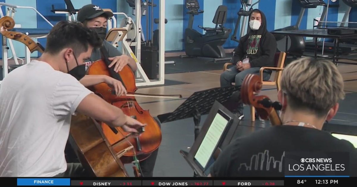 Street symphony: Music healing people living on skid row - CBS Los Angeles