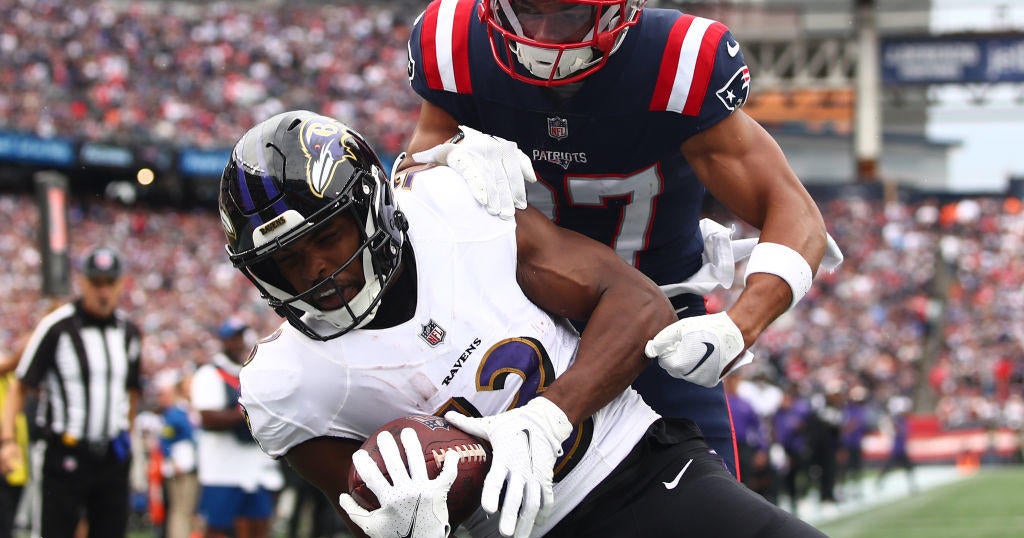 Ravens push Patriots into a corner, win away game 37-26 - CBS Baltimore