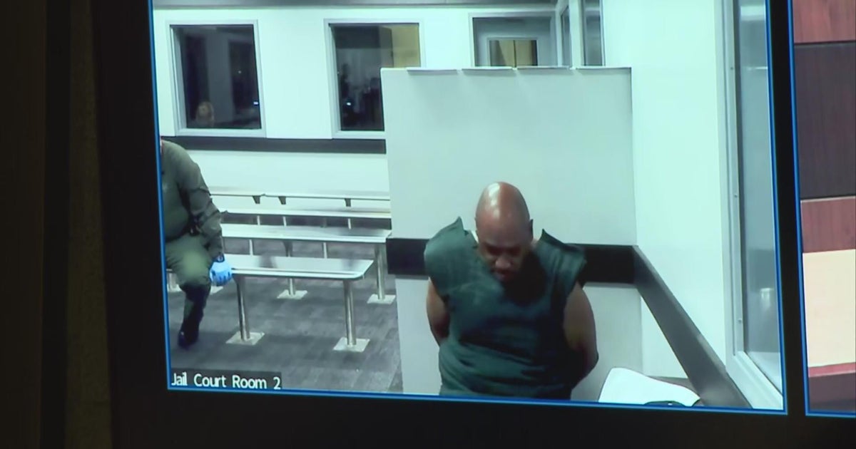 VIDEO: Arraignment for suspect in connection to death of Newsradio 950 ...