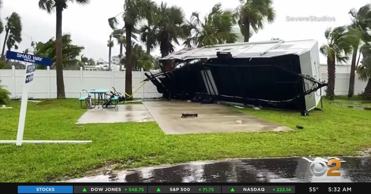 Hurricane Ian causes massive flooding in Florida - CBS New York