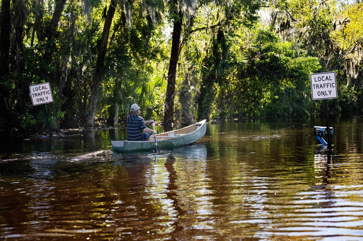 See dramatic photos of Hurricane Ian's widespread damage across Florida ...