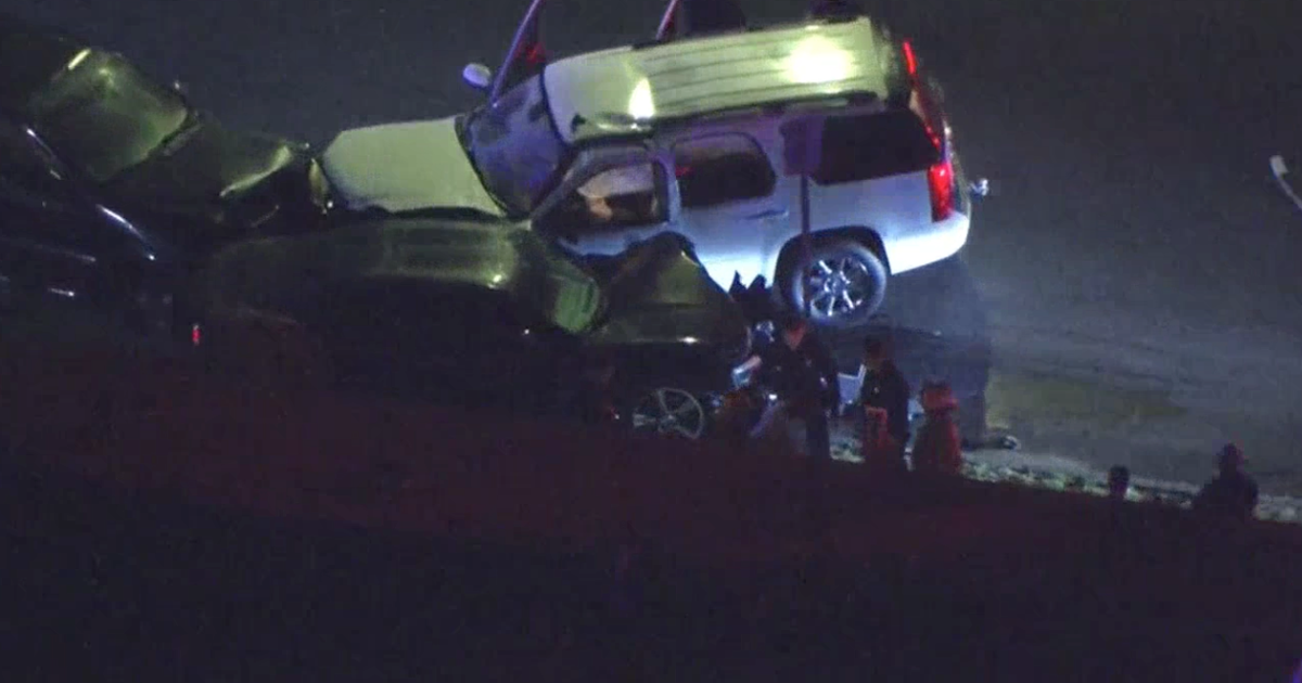 Pursuit Suspect Crashes In South La After Opening Fire On Police Cbs