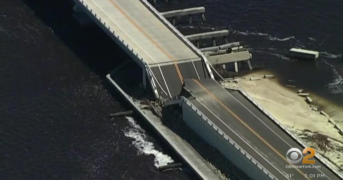 Florida residents still trapped by flood waters 2 days after Ian hit ...