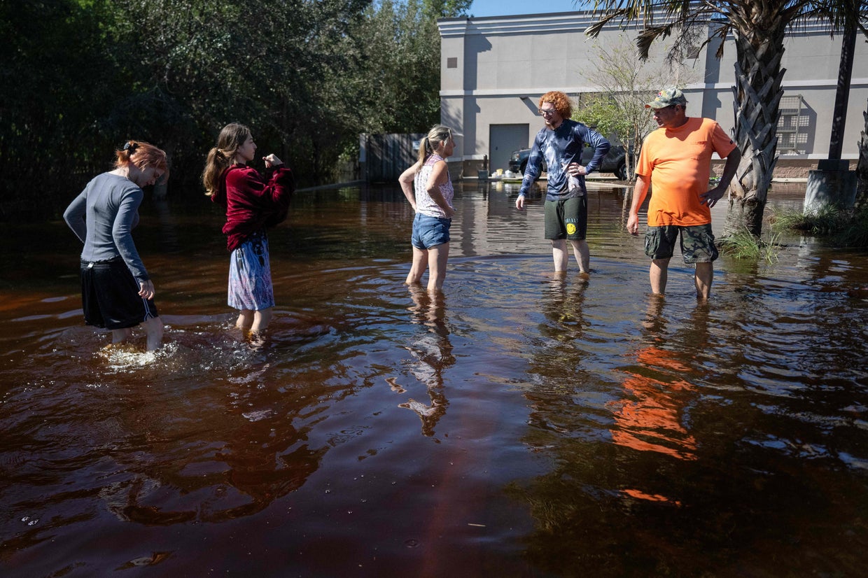 See dramatic photos of Hurricane Ian's widespread damage across Florida ...