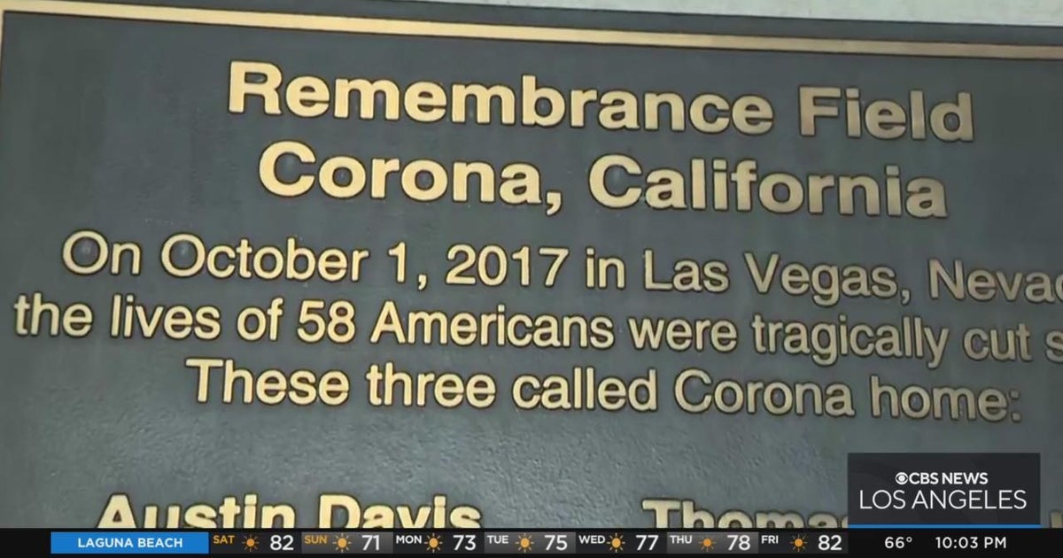 Survivors of Route 91 festival shooting gather for vigil in Corona ...