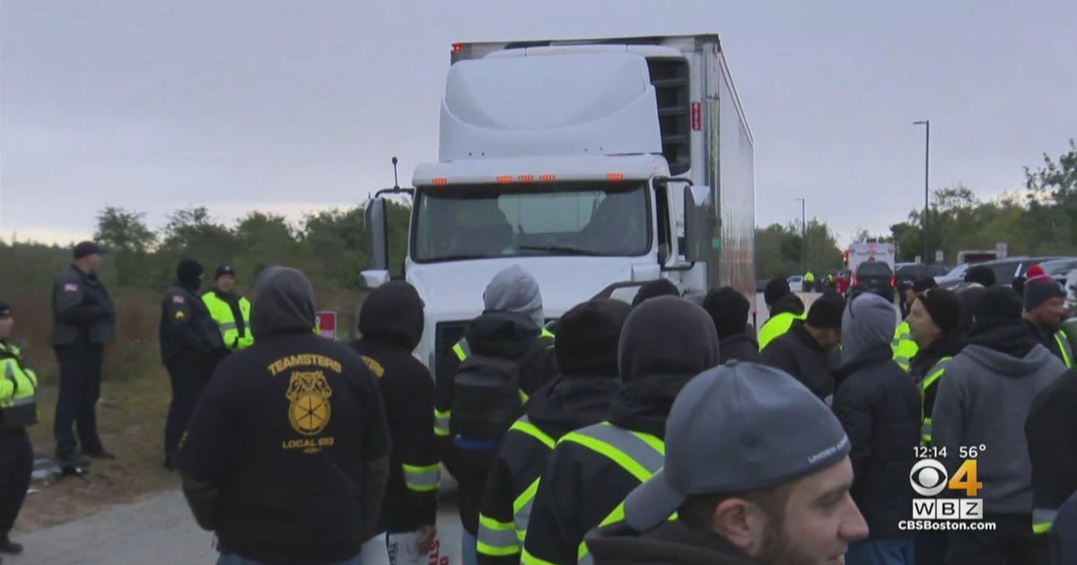 No end in sight for Sysco Boston strike - CBS Boston