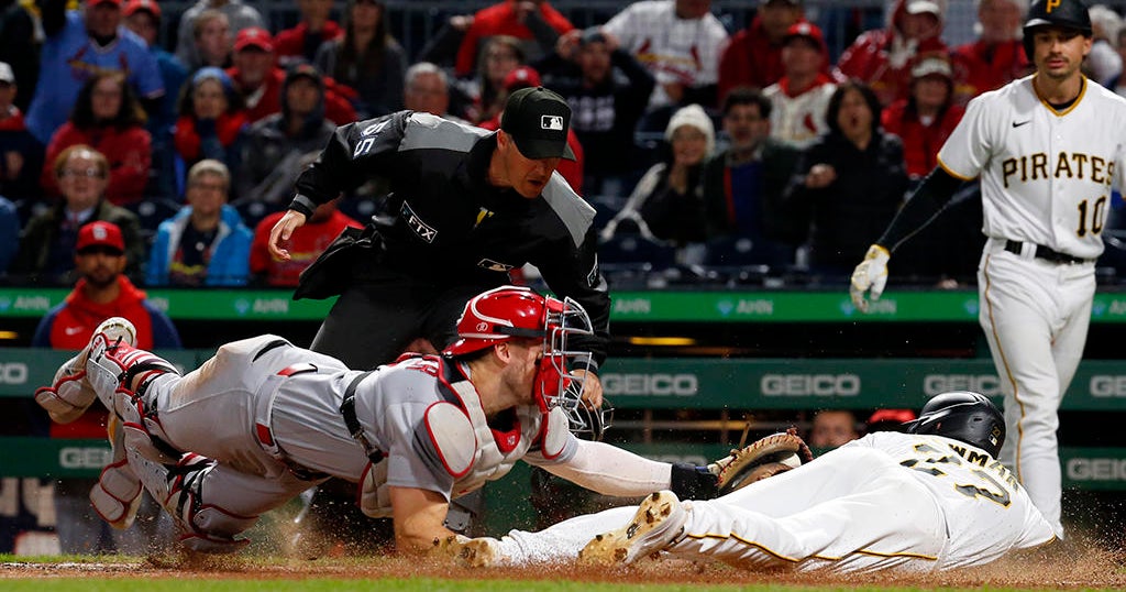 Pirates drop 100th game of the season with 8-7 loss to Cardinals - CBS ...