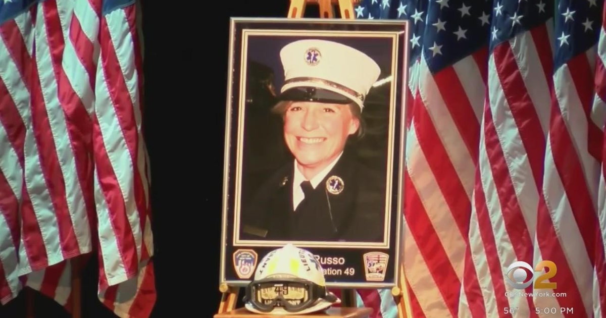 Thousands gather to say goodbye to FDNY Capt. Alison Russo - CBS New York