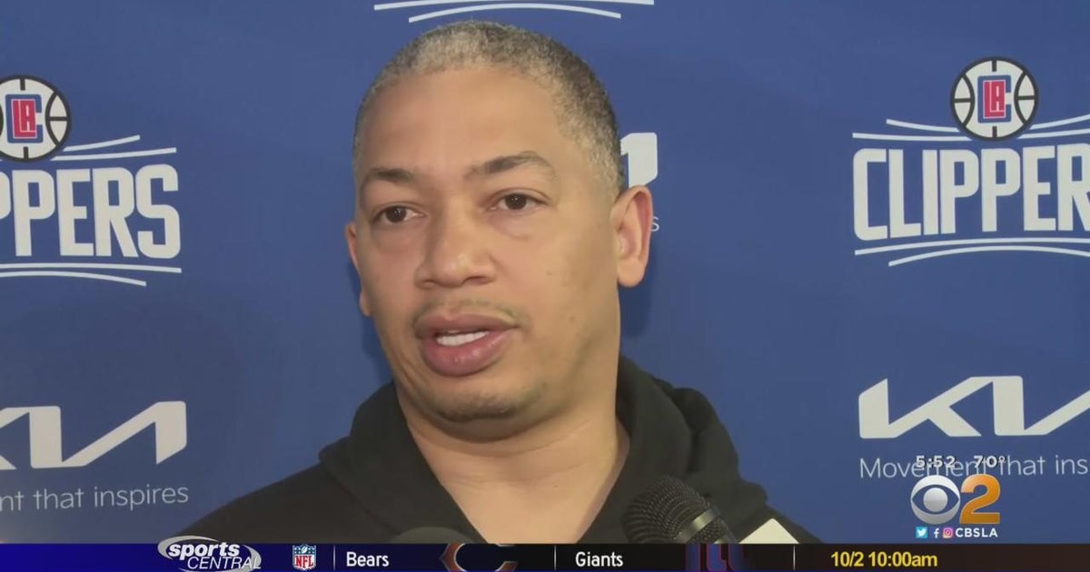 Clippers host preseason showcase at Galen Center - CBS Los Angeles