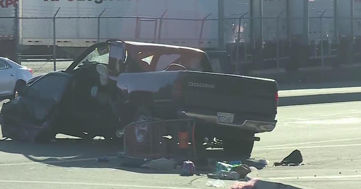 Police Pursuit Comes To An End In South Sacramento Cbs Sacramento