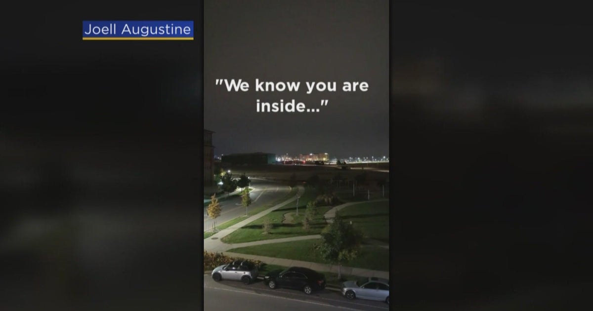 Bank barricade ends in arrest - CBS Colorado