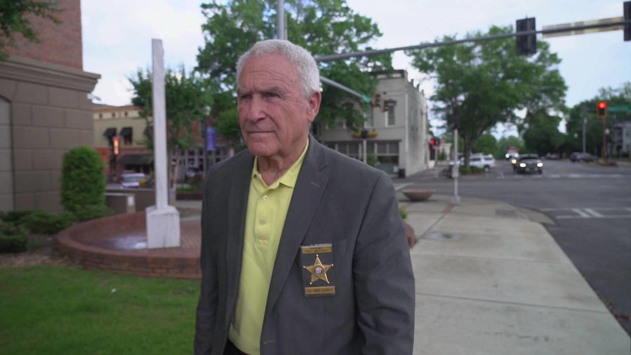 Ecstasy, "evil" and a hot tub: The strange circumstances in the death ...