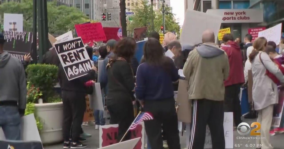 Landlords protest against New York's rent relief program - CBS New York