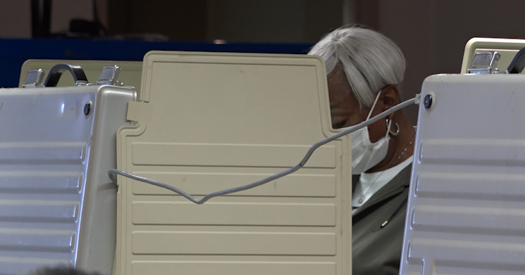 Early voting centers open in Detroit, officials expect low voter ...