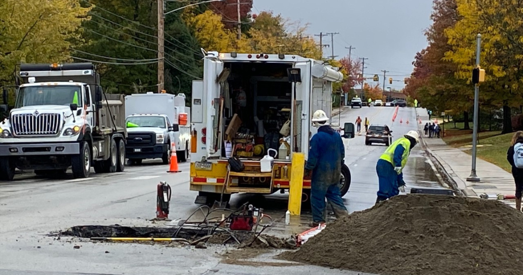 Contractors hit gas line near St. Clair Hospital, closing Bower Hill ...