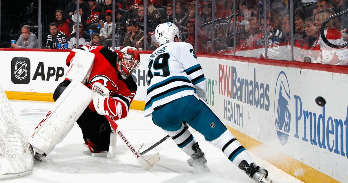 Devils win third straight, edge Sharks behind Blackwood - CBS New York