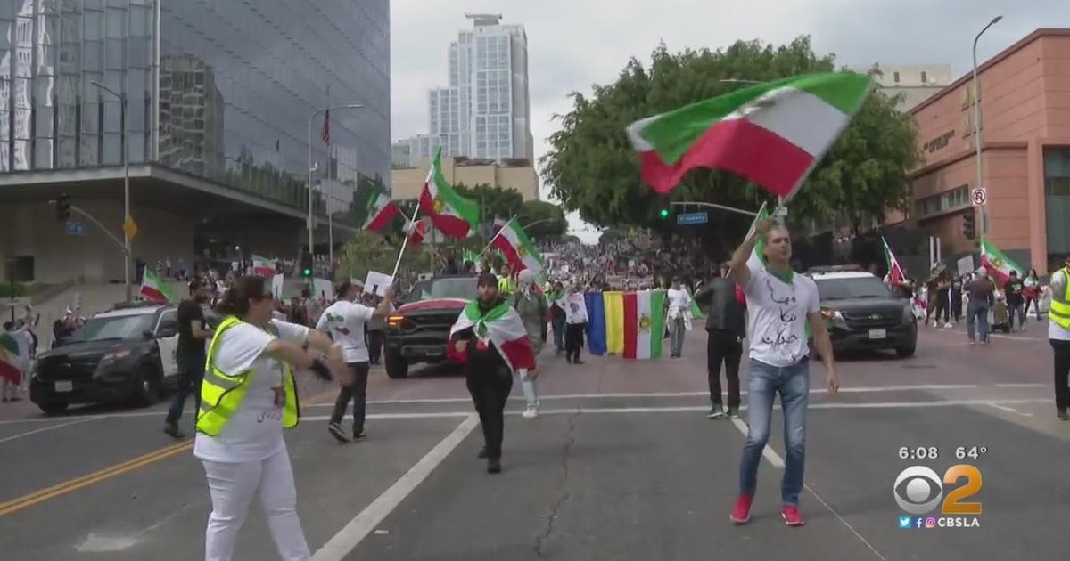 Thousands gather in Downtown Los Angeles to protest Iranian government ...