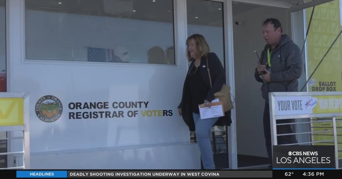 Orange County sets up pop-up polling centers to help seniors vote - CBS ...