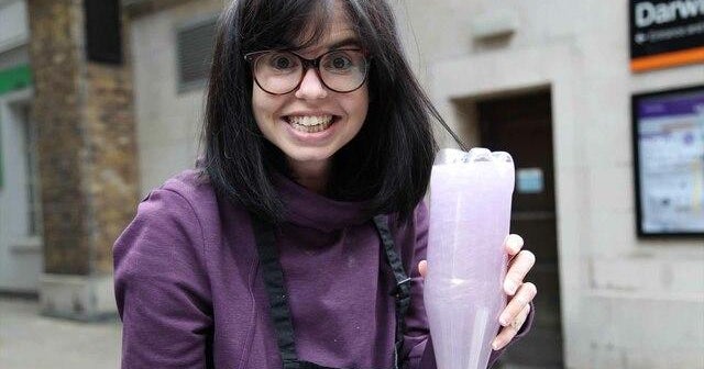 Physicist Jess Wade writes Wikipedia pages for diverse pioneers in STEM ...