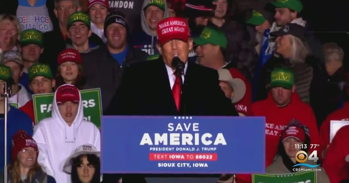 Former President Donald Trump mulling 2024 announcement in weeks after ...