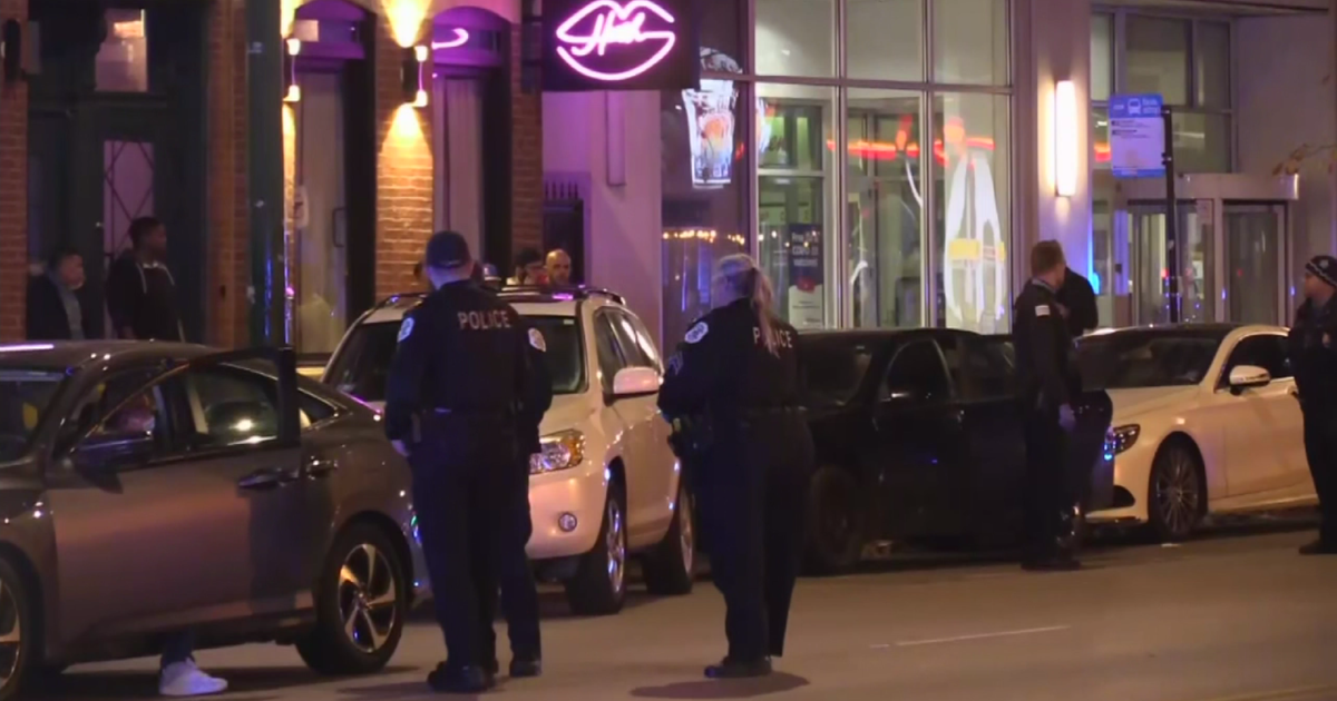 Police shut down Hush nightclub in River North after shooting - CBS Chicago