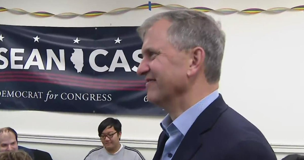 U.S. Rep. Sean Casten touts Democratic enthusiasm as he vies for third ...