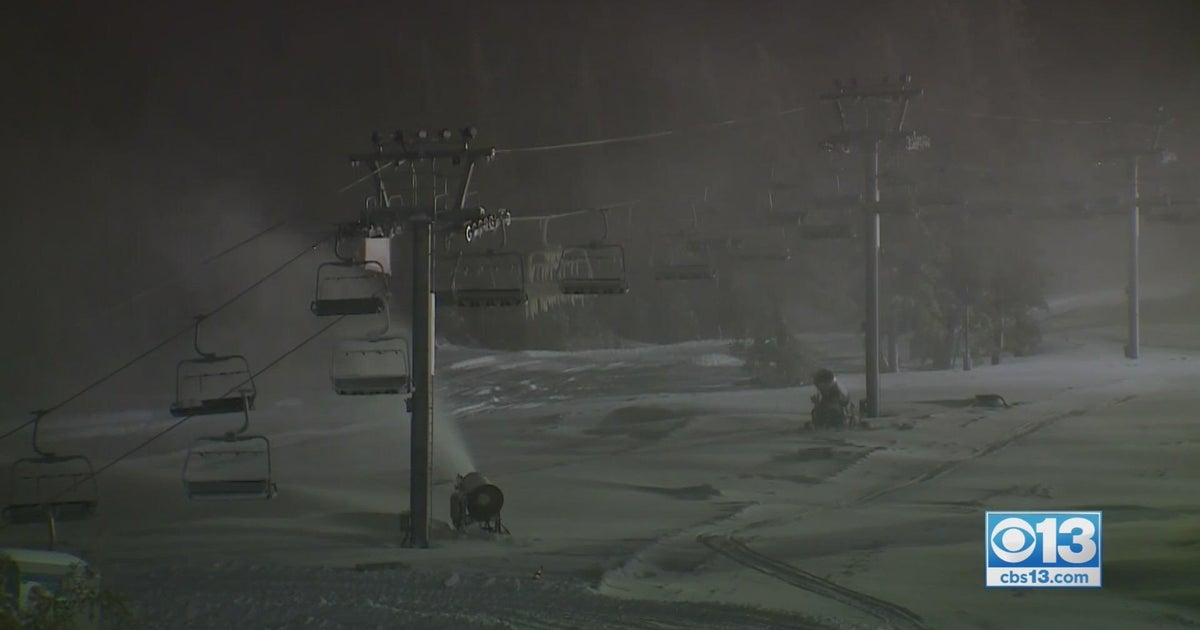Big November snowfall allowing some Sierra ski resorts to open early ...