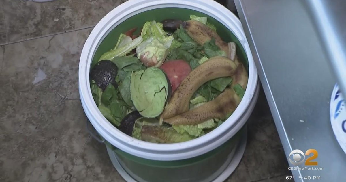 Long Island rolls out first food scrap collection program - CBS New York