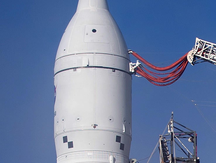 NASA managers order review of hurricane-damaged insulation before moon ...